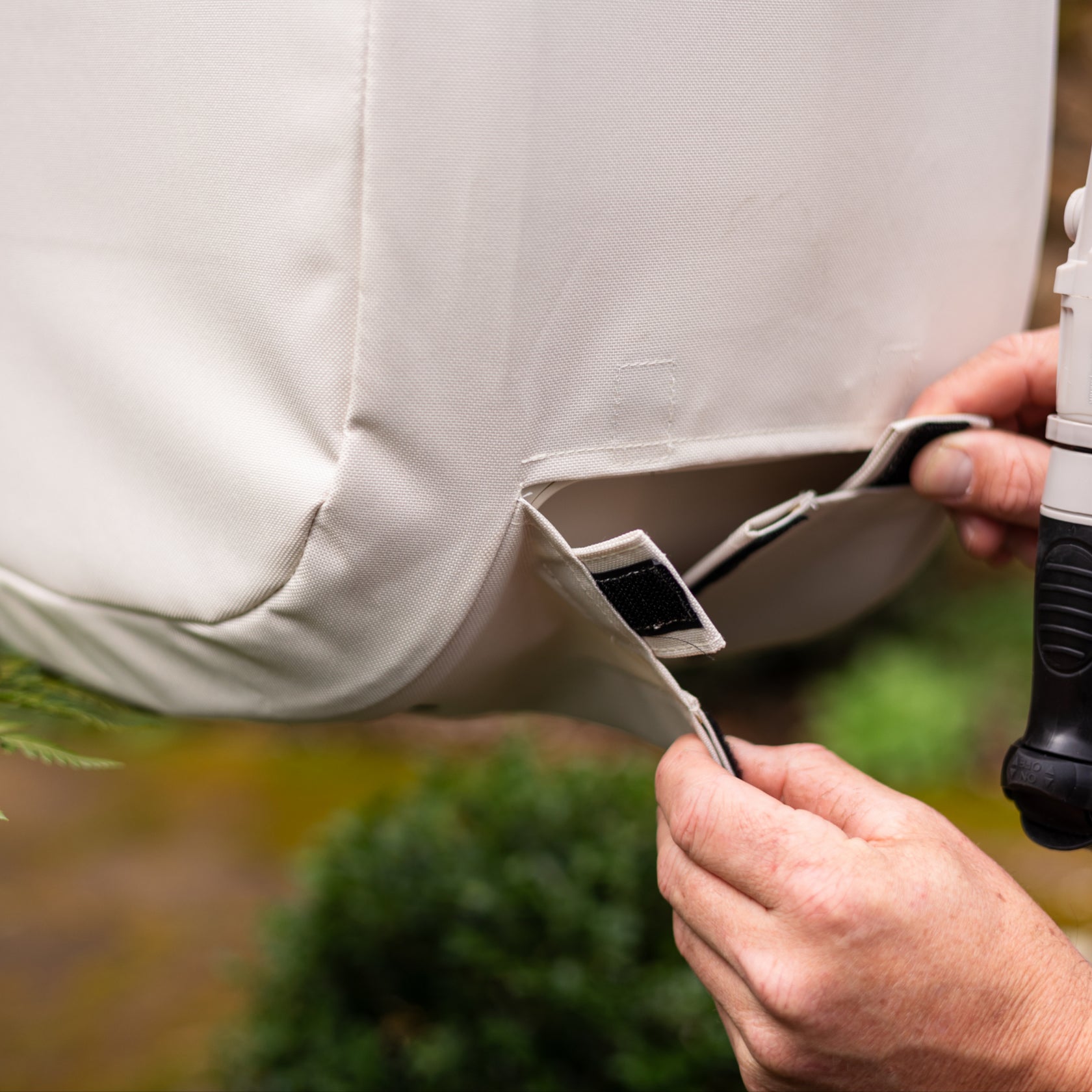 Retractable Hose Reel Cover | Evolve | Beige – Hoselink