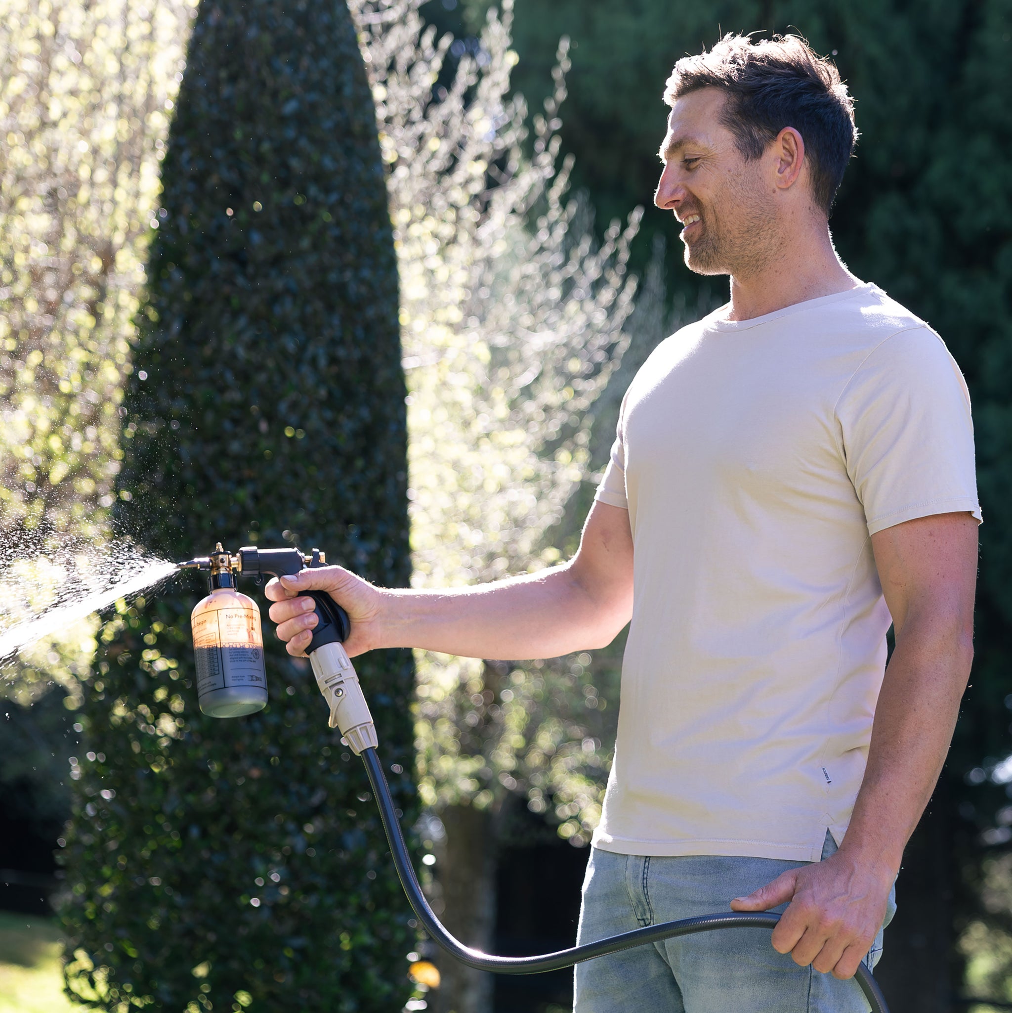Adjustable Fertiliser Spray Mixer Bottle | Hoselink