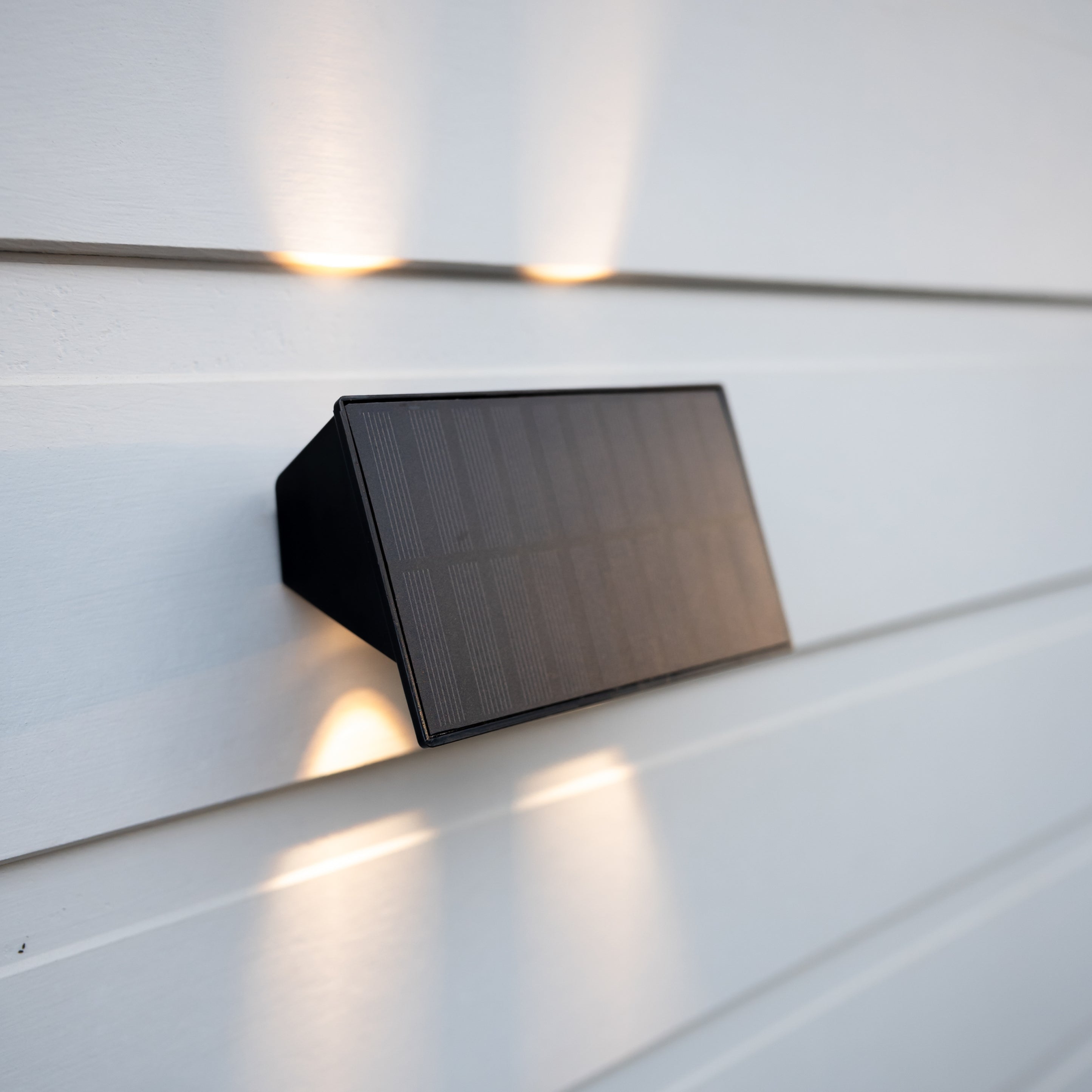 Up Down Wall Lights | Solar | Warm White – Hoselink
