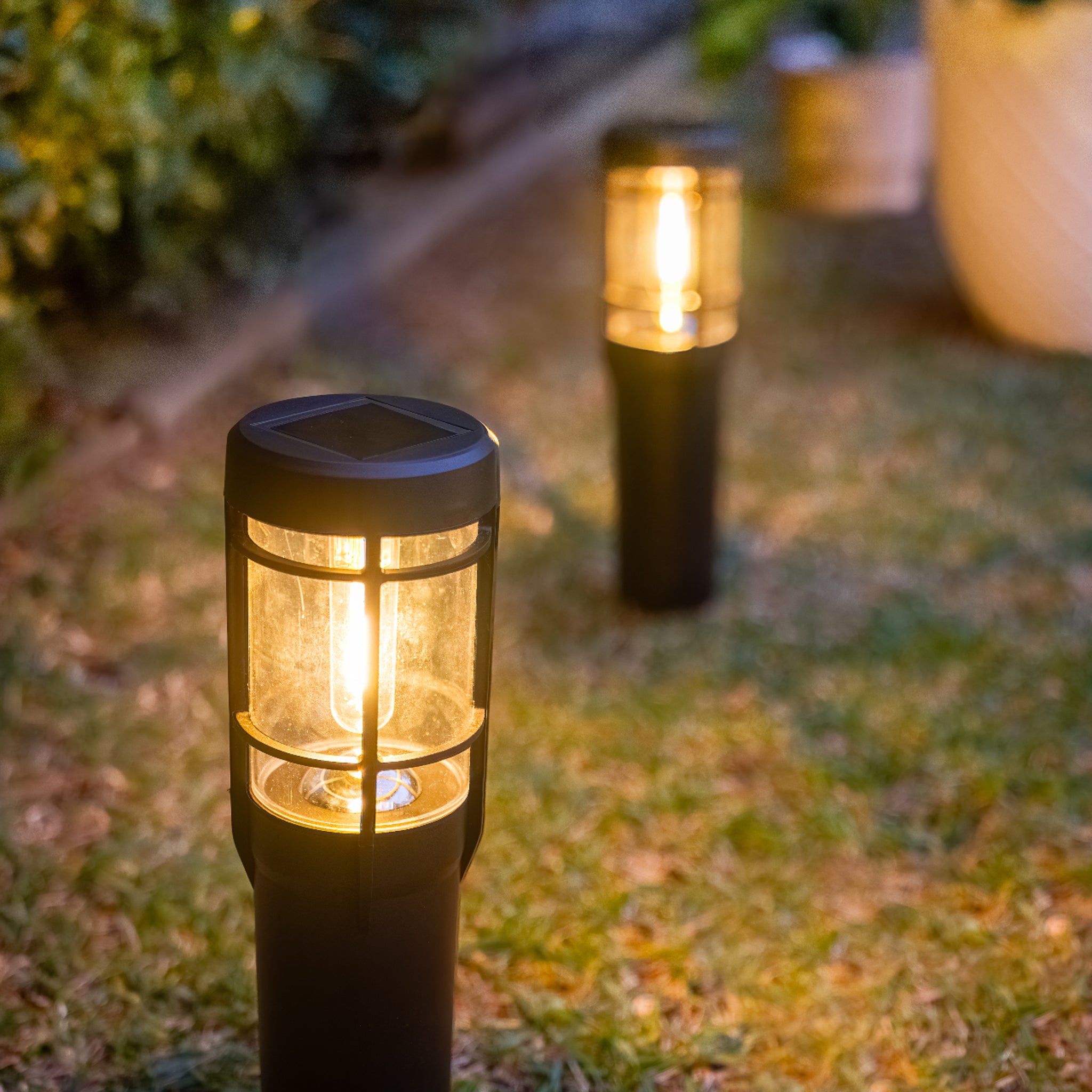 Hamptons Style Lighting | Solar Path Light | 2 Pack | Hoselink