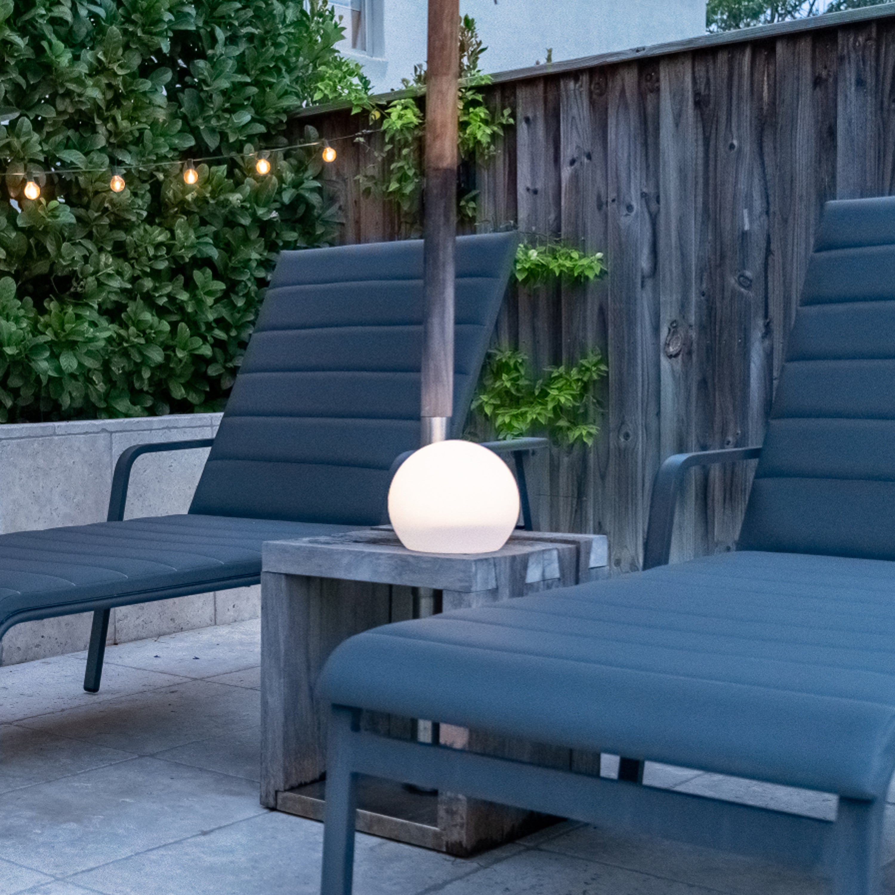 Solar Ball Light | LED | Decorative Sphere | Garden Lighting – Hoselink