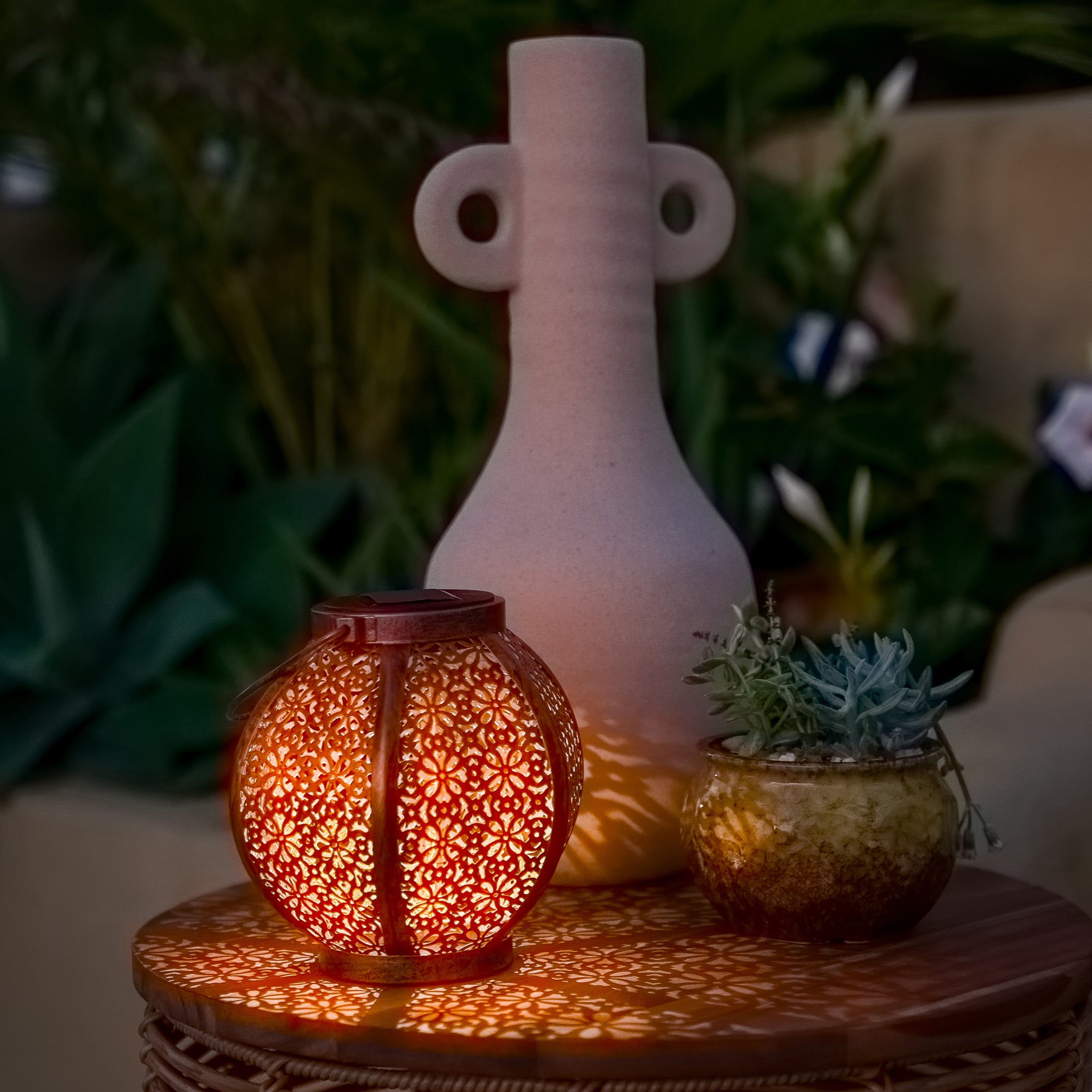 Moroccan Outdoor Solar Lights | Moroccan LED Solar Lantern – Hoselink