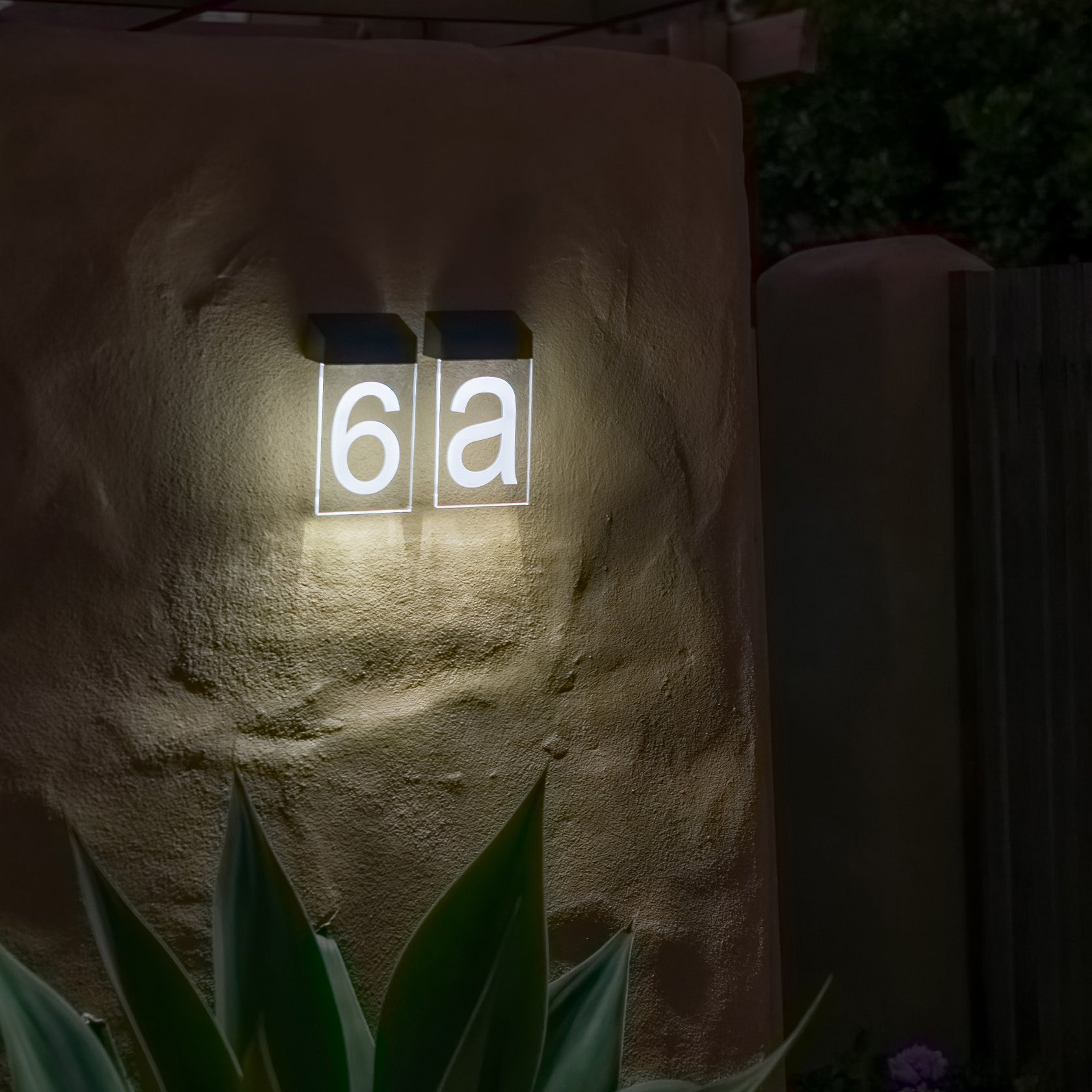 Solar House Numbers | LED Light | Multicolour – Hoselink