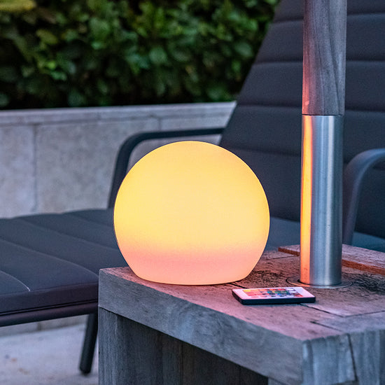 Outdoor Solar Sphere Garden Lights | ORACLE | Hoselink